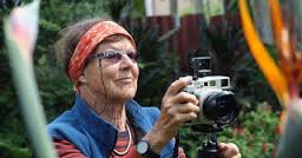 GUEST WRITER AND PHOTOGRAPHER JONATHAN GANLEY speaks with documentarian photographer Gil Hanly ...