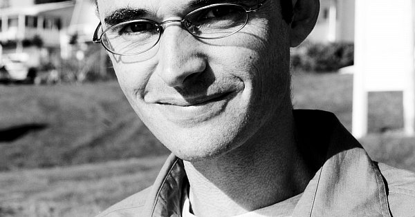 DYLAN HORROCKS INTERVIEWED (2010): The graphic novelist as social ...