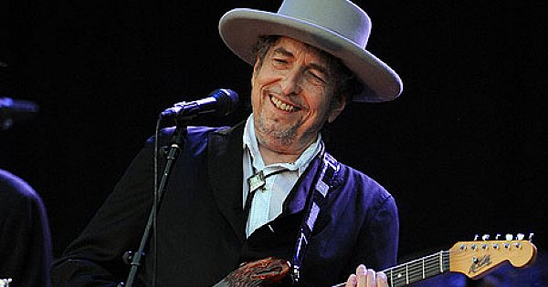BOB DYLAN; FIFTY YEARS ON (2012): The new Vs old Dylans | Elsewhere by ...