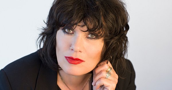 MARTHA DAVIS OF THE MOTELS INTERVIEWED (2014): Still in total control ...
