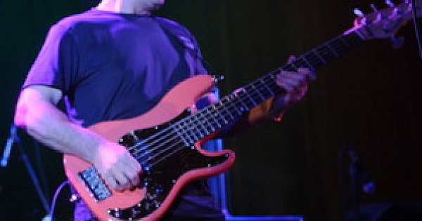 CREEDENCE CLEARWATER ... REVISITED?: Stu Cook interviewed (2002 ...