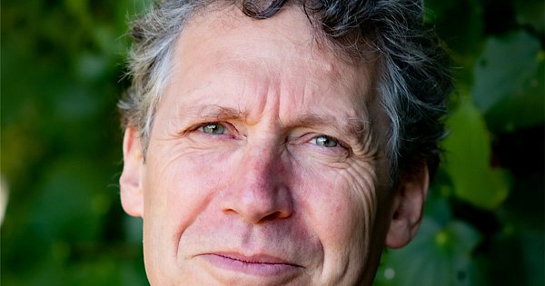 NICK BOLLINGER, INTERVIEWED (2004): Dancing to the architecture ...